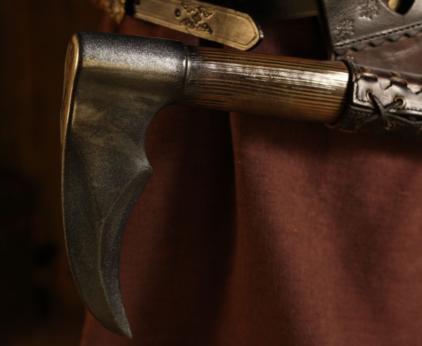 Faux de Guerre 60cm commander en ligne chez larp-fashion.fr