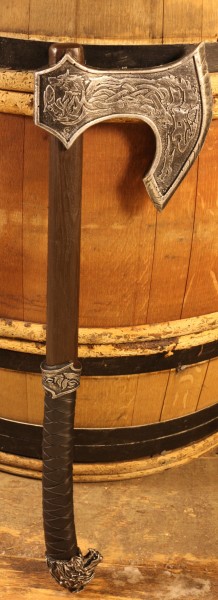 War Axe Krieger 68cm order online with larp-fashion.co.uk