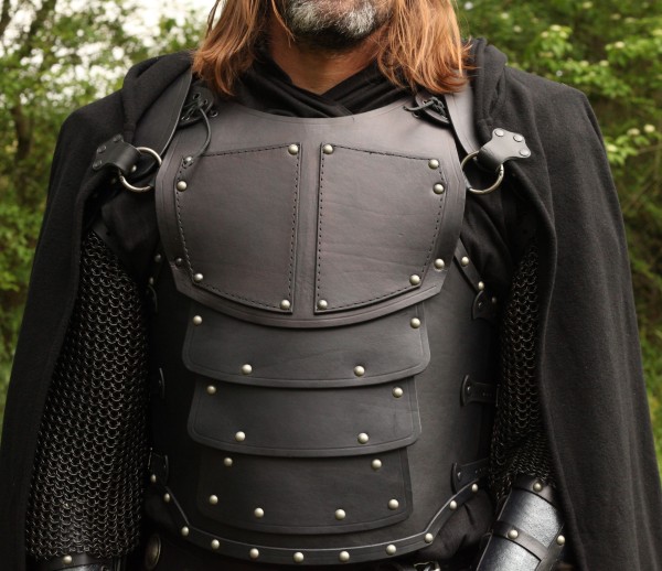 Armure en Cuir Cavalier Dragon commander en ligne chez larp-fashion.fr