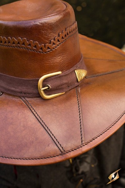 Witch Hunter Hut braun online bestellen bei larp-fashion.de