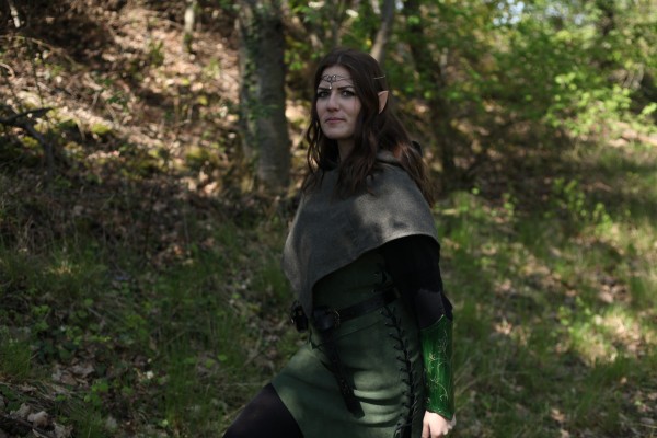 LARP Female Elf Costume order online with larp-fashion.co.uk