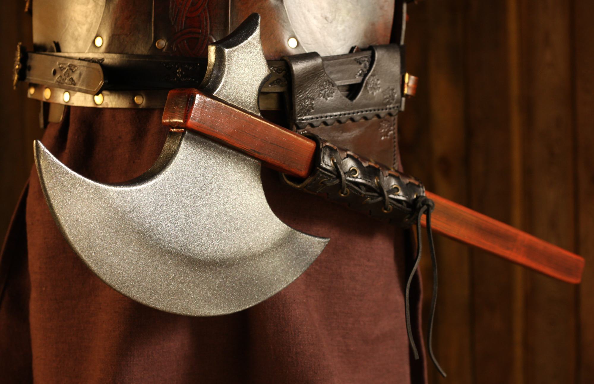LARP Clubs, Axes & Maces order online with larp-fashion.co.uk